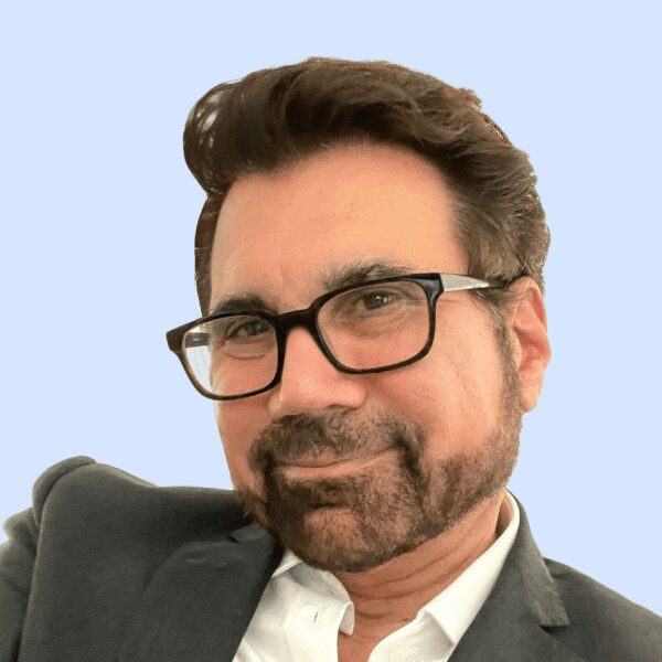 HealthTech 2022-2023 - How Technology is Changing Healthcare Industry ...